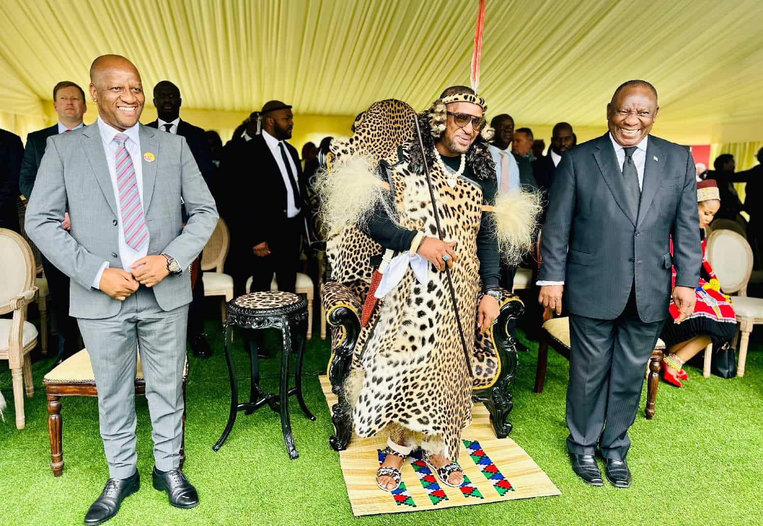 IN PICS | King Misuzulu unveils statue of the late King Shaka Zulu ...