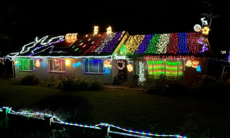 WATCH | Merrivale home lights up for Christmas cheer | The Witness