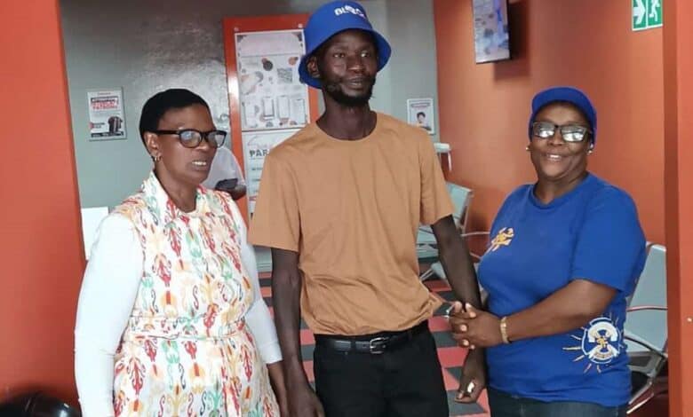 Stranger’s compassion helps lost son find his way home | The Witness