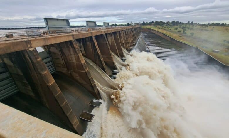 WATCH | DWS to open 10th sluice gate at Vaal Dam, flooding expected ...
