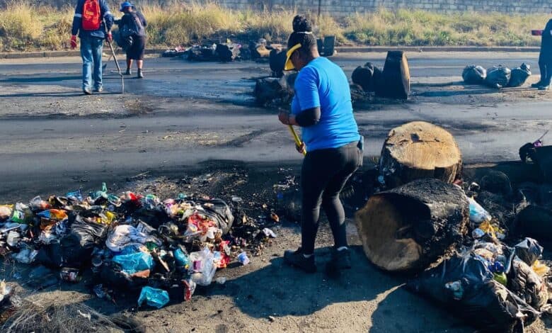 WATCH | Sobantu residents block road over power outage | The Witness