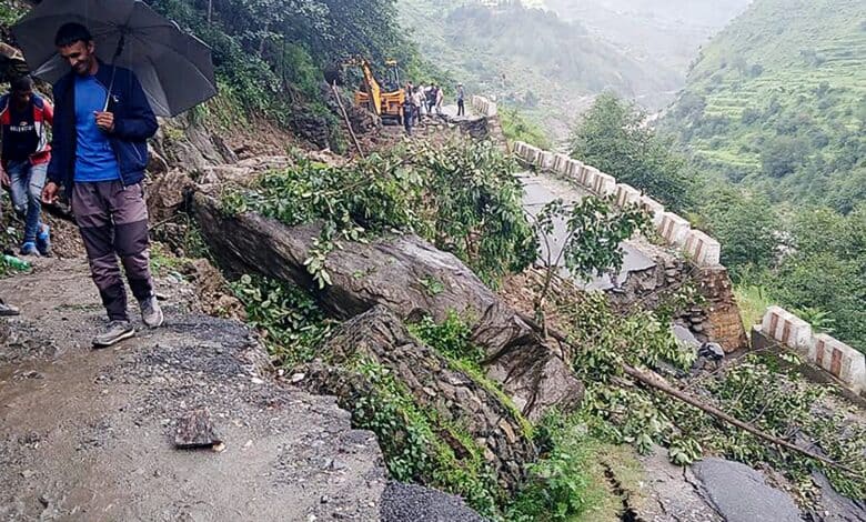 Deadly Indian Himalayan flood likely caused by glacier collapse ...