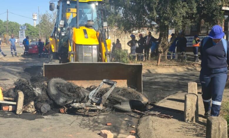 WATCH | EPWP workers protest at Msunduzi depot over permanent jobs, low ...