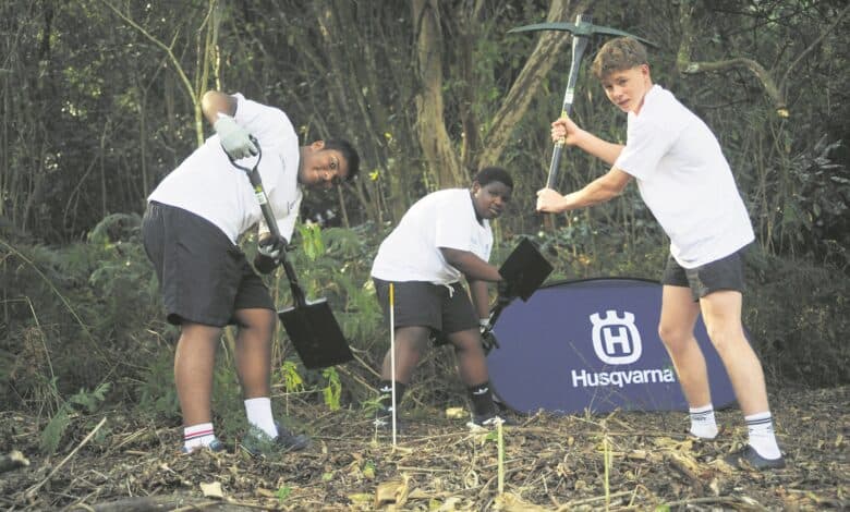 WATCH | Weston pupils eager to defend Arbour Month dig-athon title ...
