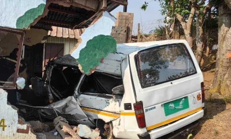 Update: Survivors of deadly PMB taxi crash rushed to hospital | The Witness