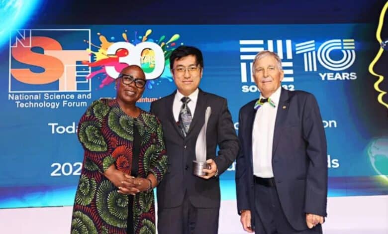 Professor Yin-Zhe Ma wins top science award for groundbreaking ...