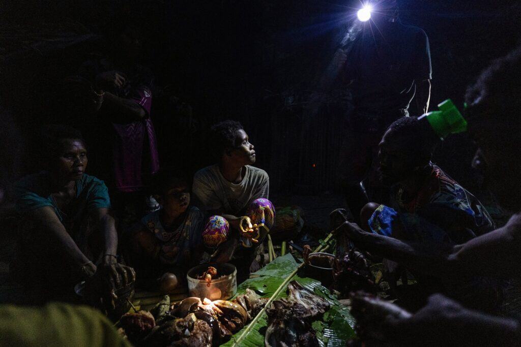 PICS | Thailand's last hunter-gatherers seek land rights | The Witness