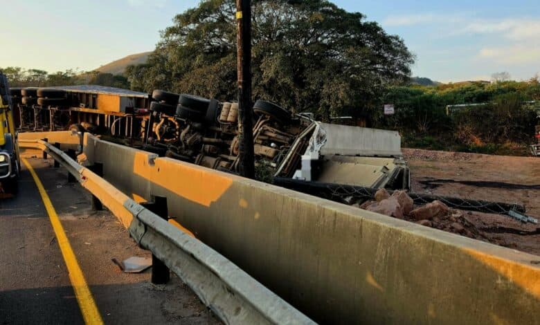 WATCH | Truck driver killed in N3 crash near Cliffdale | The Witness