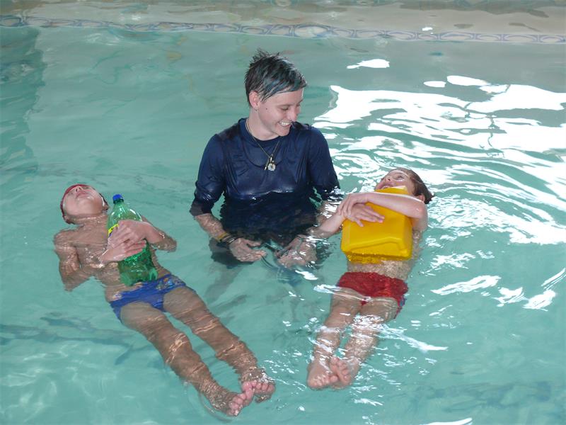 [FOTO's] Swemskool bevorder waterveiligheid | Krugersdorp News