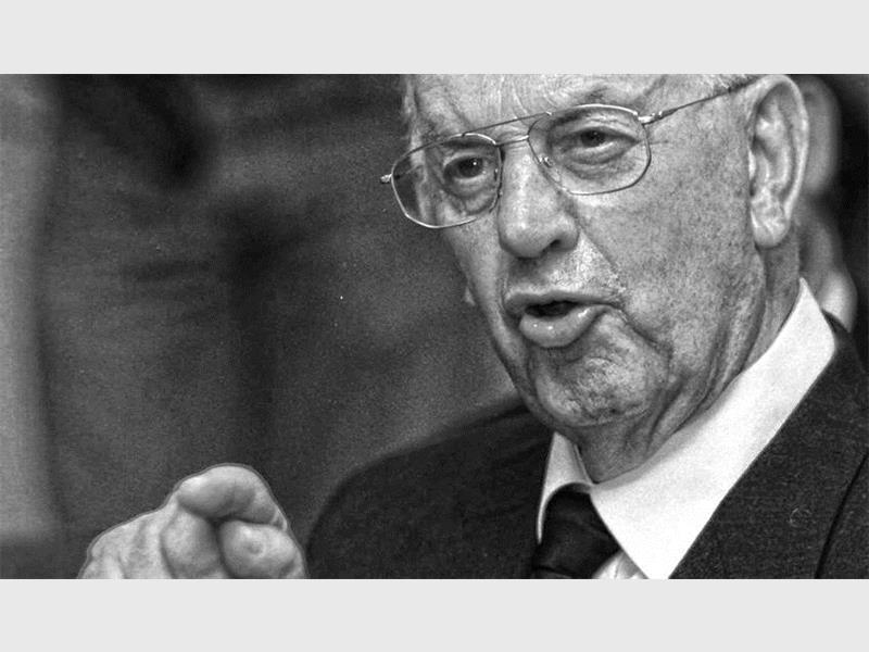 Today in History: President PW Botha resigns | Krugersdorp News