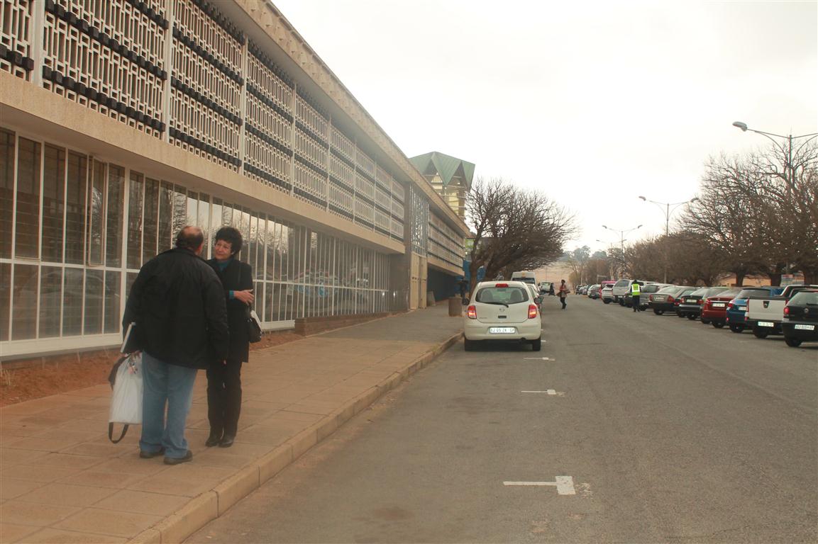 Is it car first or people first at the Krugersdorp Court? | Krugersdorp ...