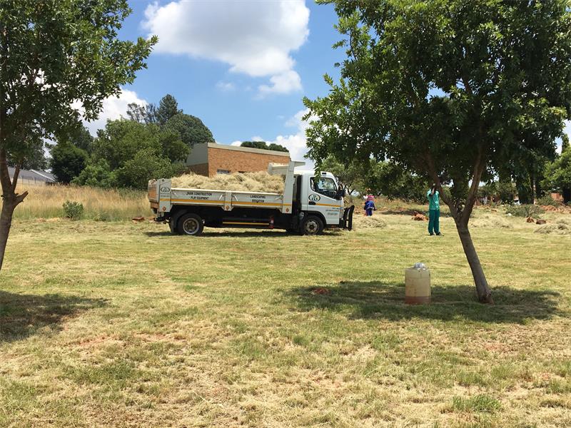 ANC and DA to blame for unkempt areas – residents take a stand ...
