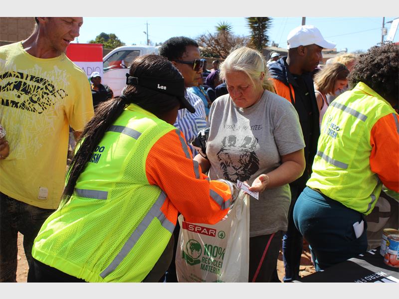 [PHOTOS] Brighten the corner where you are | Krugersdorp News