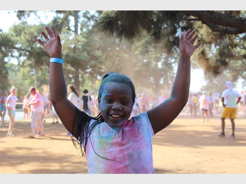 [PHOTOS] Colour fun at Monument Primary | Krugersdorp News
