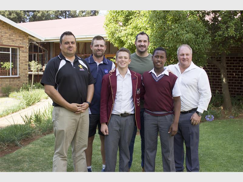 French rugby's Scott Spedding visits Monument Primary | Krugersdorp News