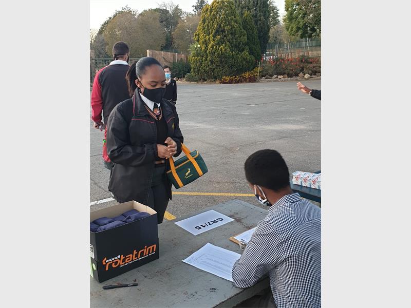 Millennium Primary School welcomes back their Grade 7 learners ...