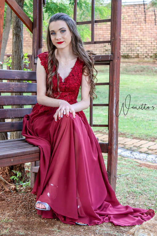 A fairytale day for four matric girls | Krugersdorp News