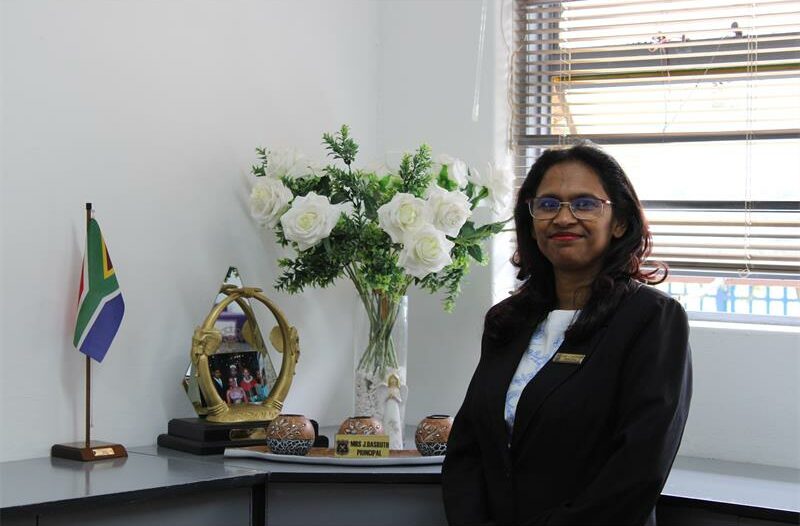 Dr Yusuf Dadoo Primary School takes best teacher award among other ...