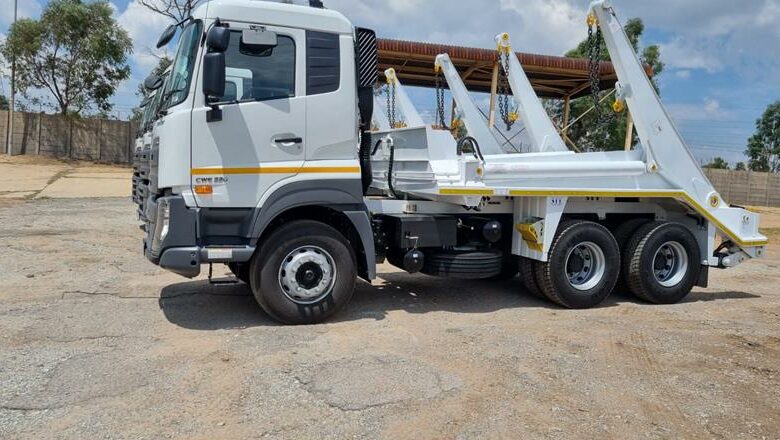 Three new skip loaders for MCLM worth R7 million | Krugersdorp News