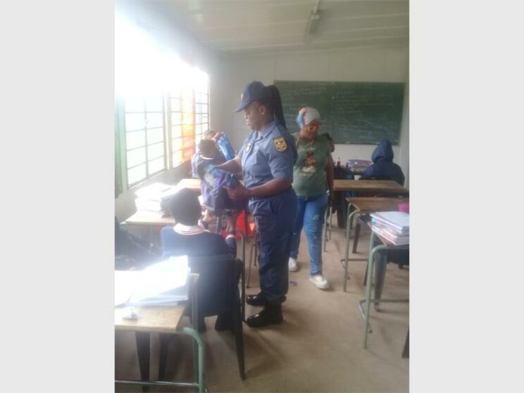 Cops and stakeholders assist to help solve school crime problems ...