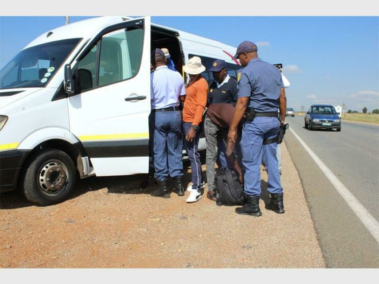 West Rand police close in on criminals: 196 arrested | Krugersdorp News