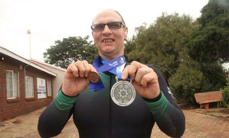 Gliding and inspiring on ice despite his condition | Krugersdorp News