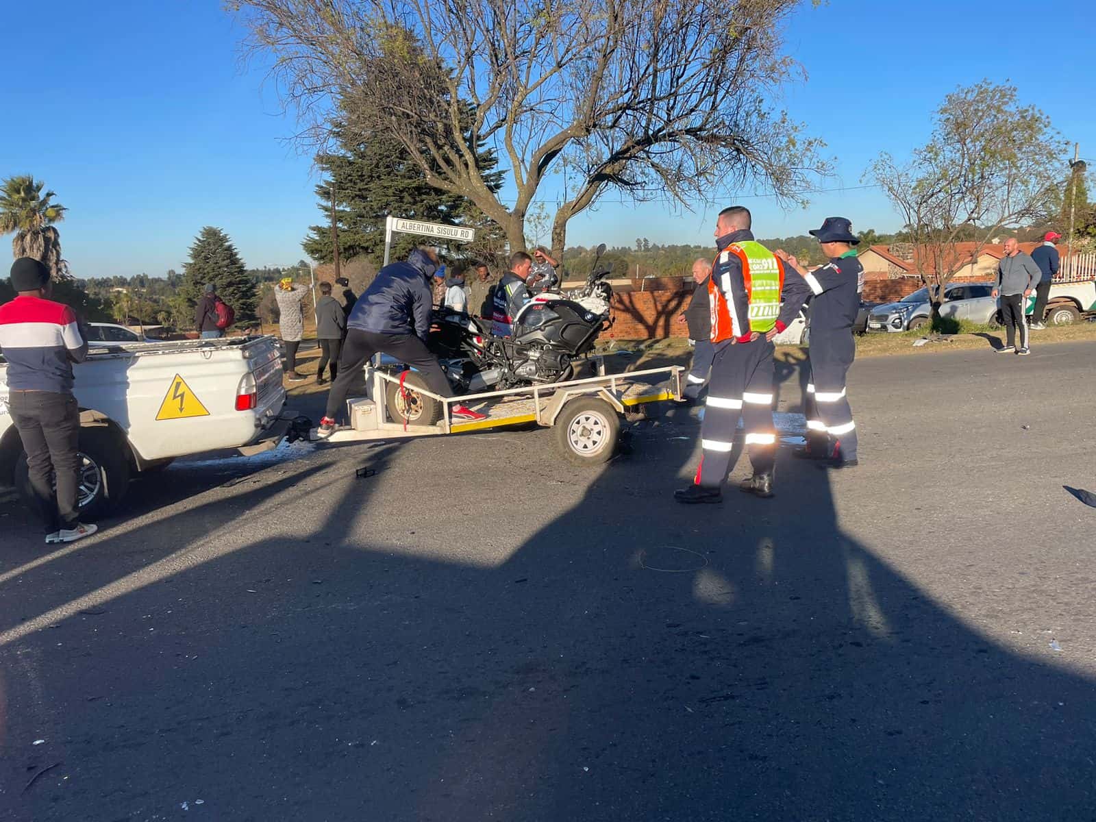 Albertina Sisulu Road crash: Motorcyclist airlifted | Krugersdorp News