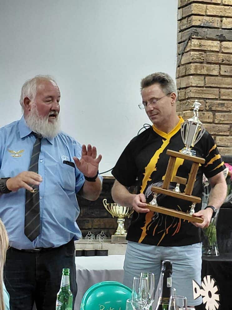 Rugbyklub vir ‘Toppies’ gee erkenning