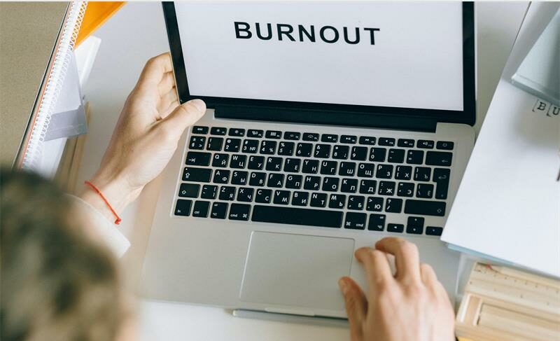 Experts say small steps are key to overcoming burnout | Krugersdorp News