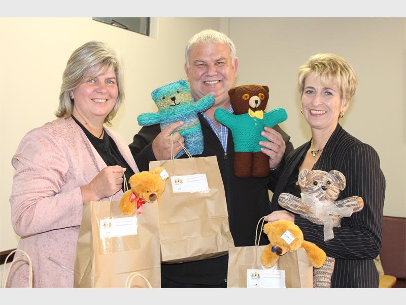 Comfort packs handed over at Roodepoort Magistrates' Court | Roodepoort ...