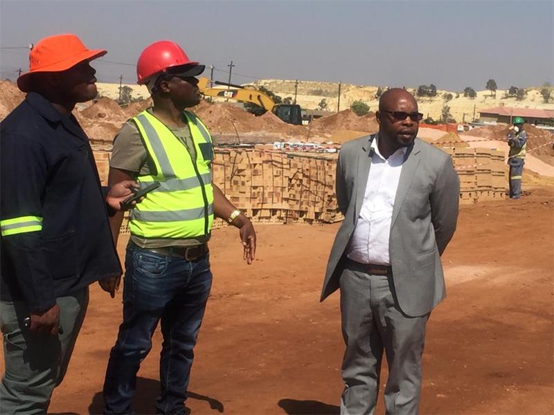 Six months added to construction time for Braamfischer Primary School ...