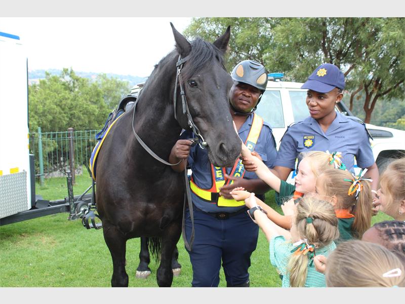 Pics and Video: Authorities treat Laerskool Roodekrans to powerful ...