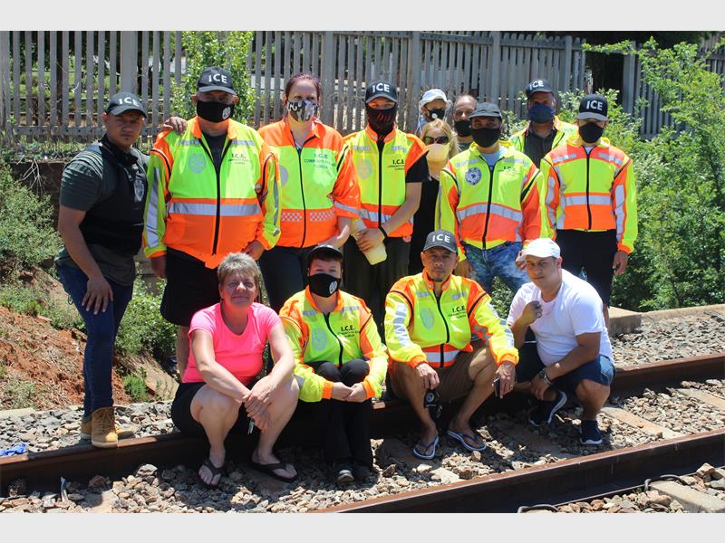 ICE Community Policing winning hearts and minds through prayer ...