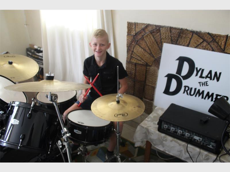 Rock 'n' roll dream coming true for young Witpoortjie star | Roodepoort ...