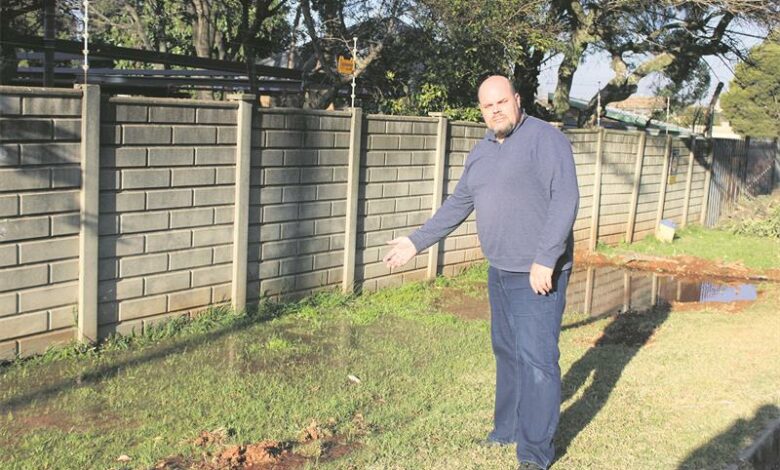 Fresh water wasted in Florida Hills