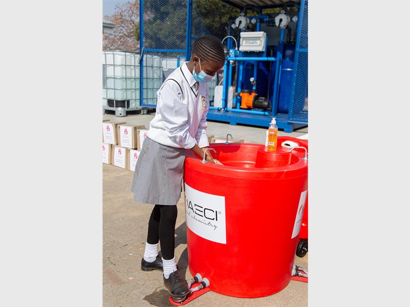 Intokozo receive donation to help fight Covid-19 | Bedfordview Edenvale ...