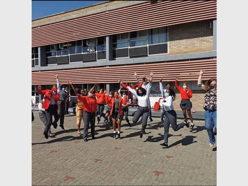 Isando Matrics celebrate 100% pass rate | Bedfordview Edenvale News
