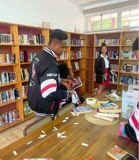 Edenglen Learners clean up a library | Bedfordview Edenvale News