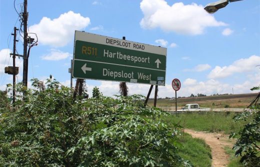 Department appoints new contractor to complete unfinished R511 project ...