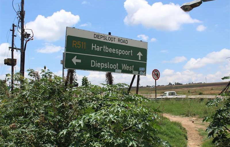 Department appoints new contractor to complete unfinished R511 project ...