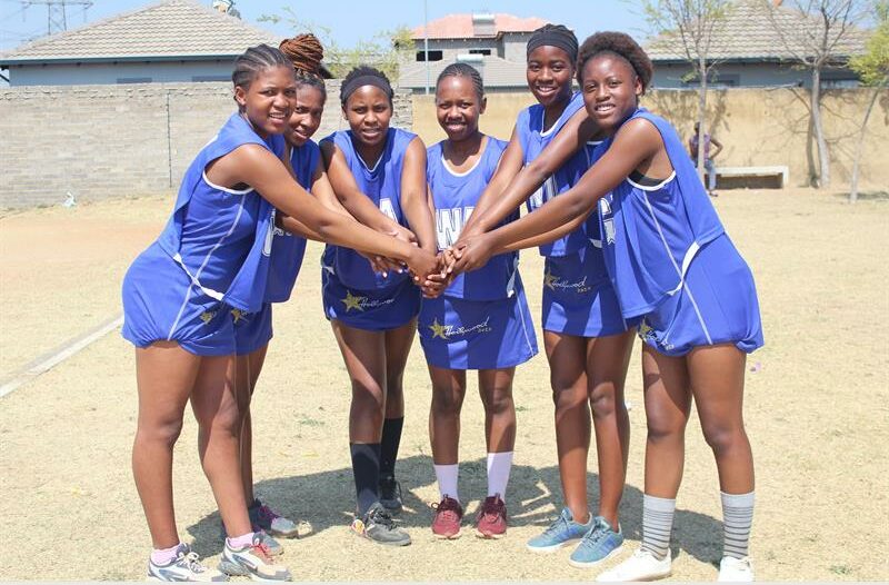 Local teams battle it out at Riveside View Spring Day netball mini ...