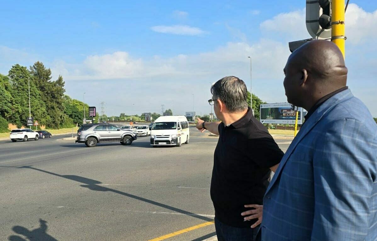 Crash crisis on Cedar Road sparks urgent safety probe | Fourways Review
