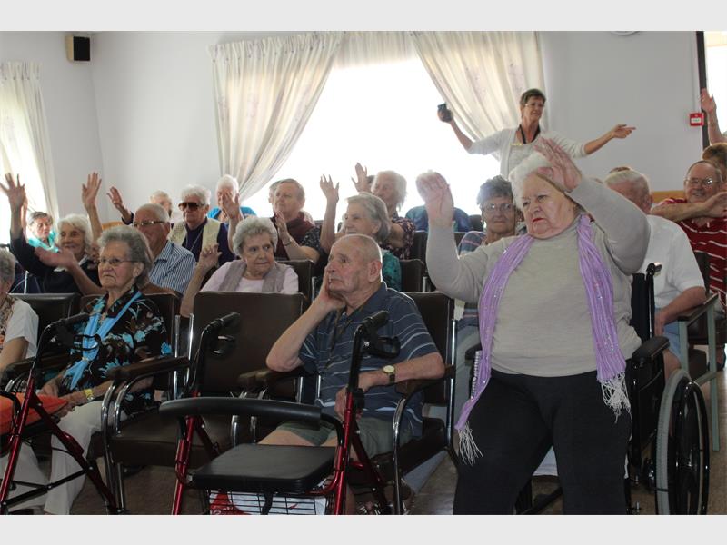 'n Lekker dag van vermaak vir inwoners van Huis Dien Bothma | Boksburg ...