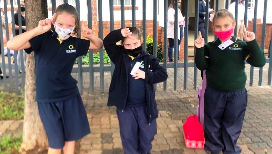 Exciting first day for Grade Ones at Boksburg schools | Boksburg Advertiser