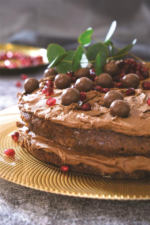 Sunday spoil: A deliciously moist chocolate cake | Boksburg Advertiser