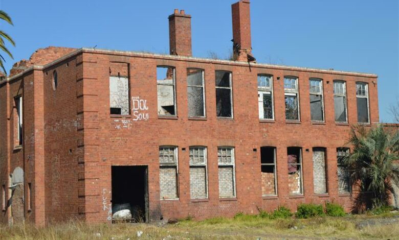 Government says it will demolish old Martin School building | Boksburg ...