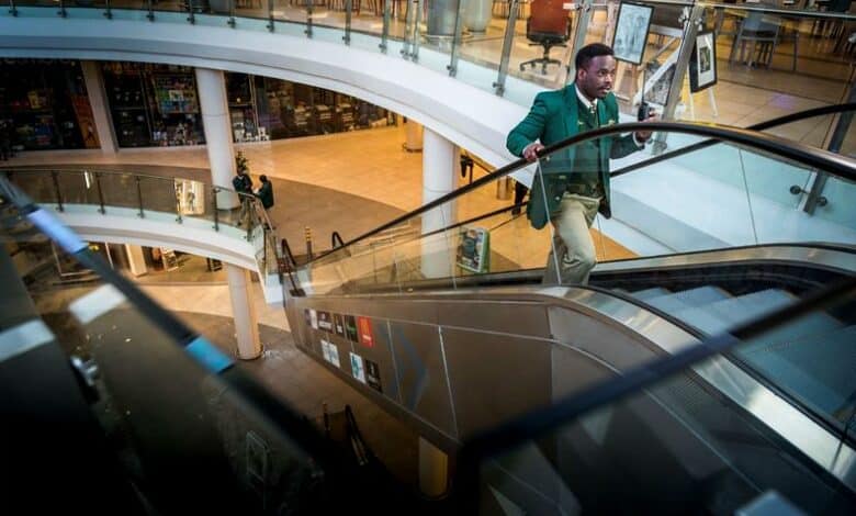What to do if you’re caught in a mall robbery | Boksburg Advertiser