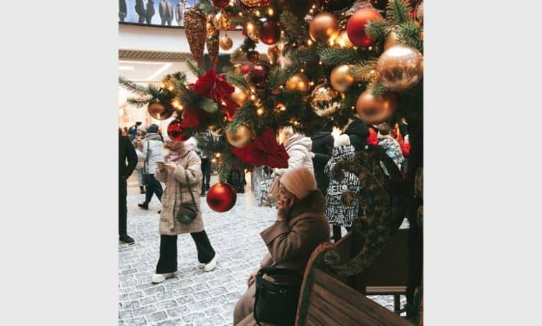 Be alert and stay safe: Your guide to festive season shopping ...
