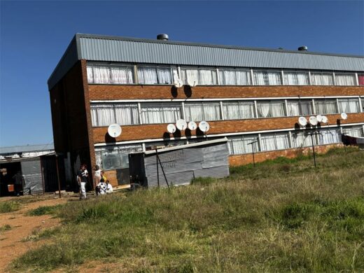 WATCH: Oversight visit again puts spotlight on state of Reiger Park ...