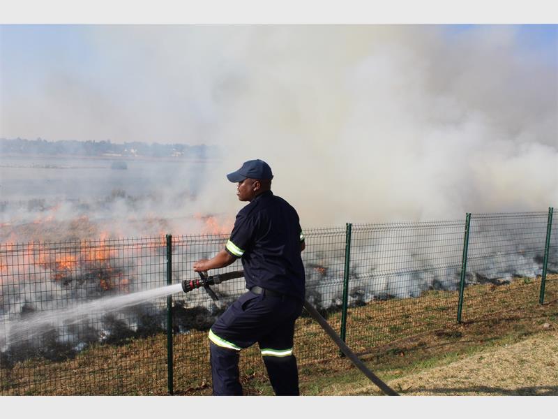 Watch: Conservancy conducts controlled ecological burn | Benoni City Times